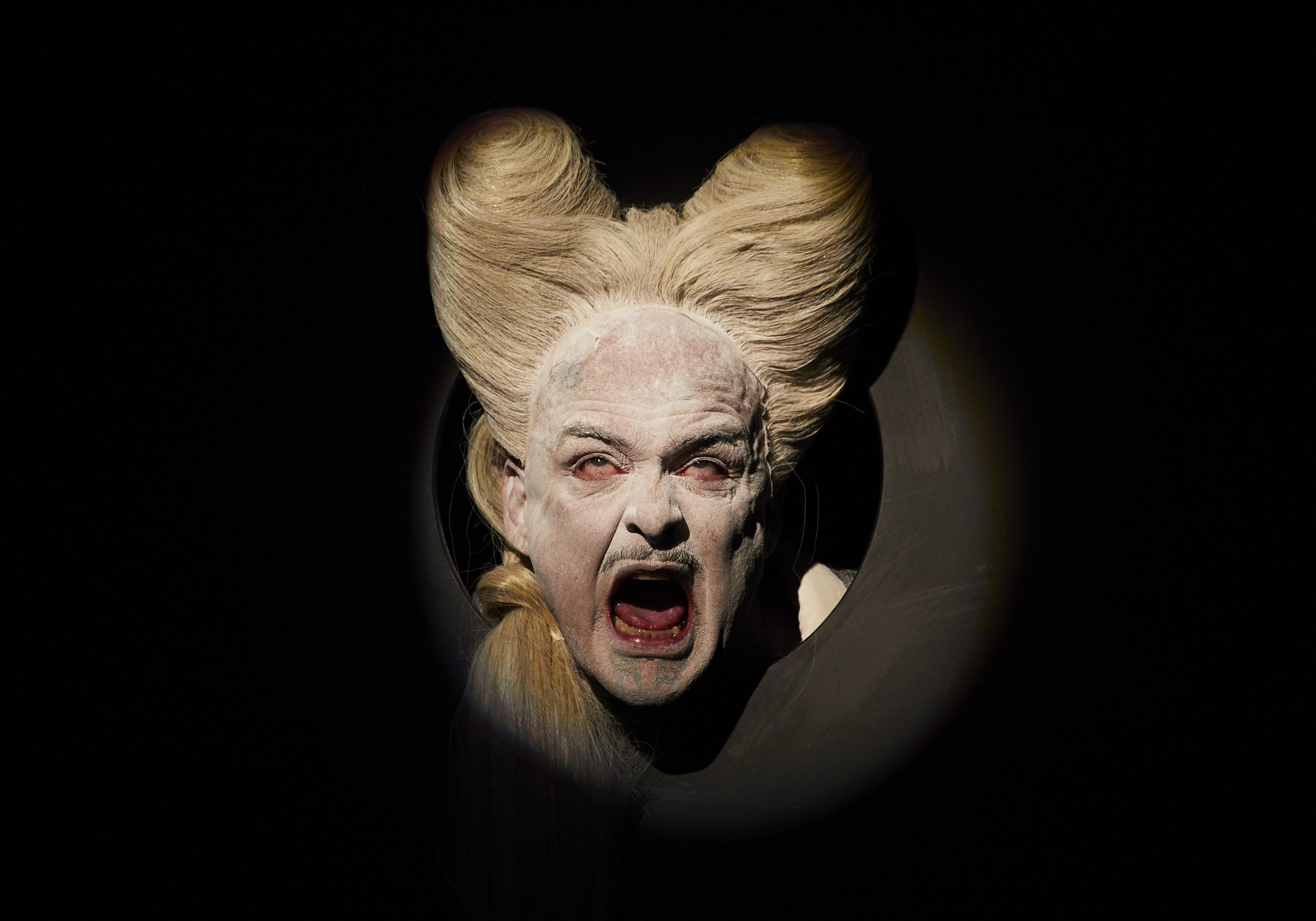 Artist talk: Ron Athey in conversation with Jamie MacDonald | Uniarts Helsinki