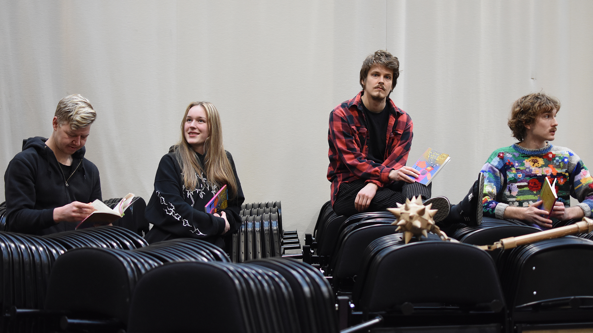 Teatterikorkeakoulun opiskelijat haluavat esityksellään saavuttaa ...