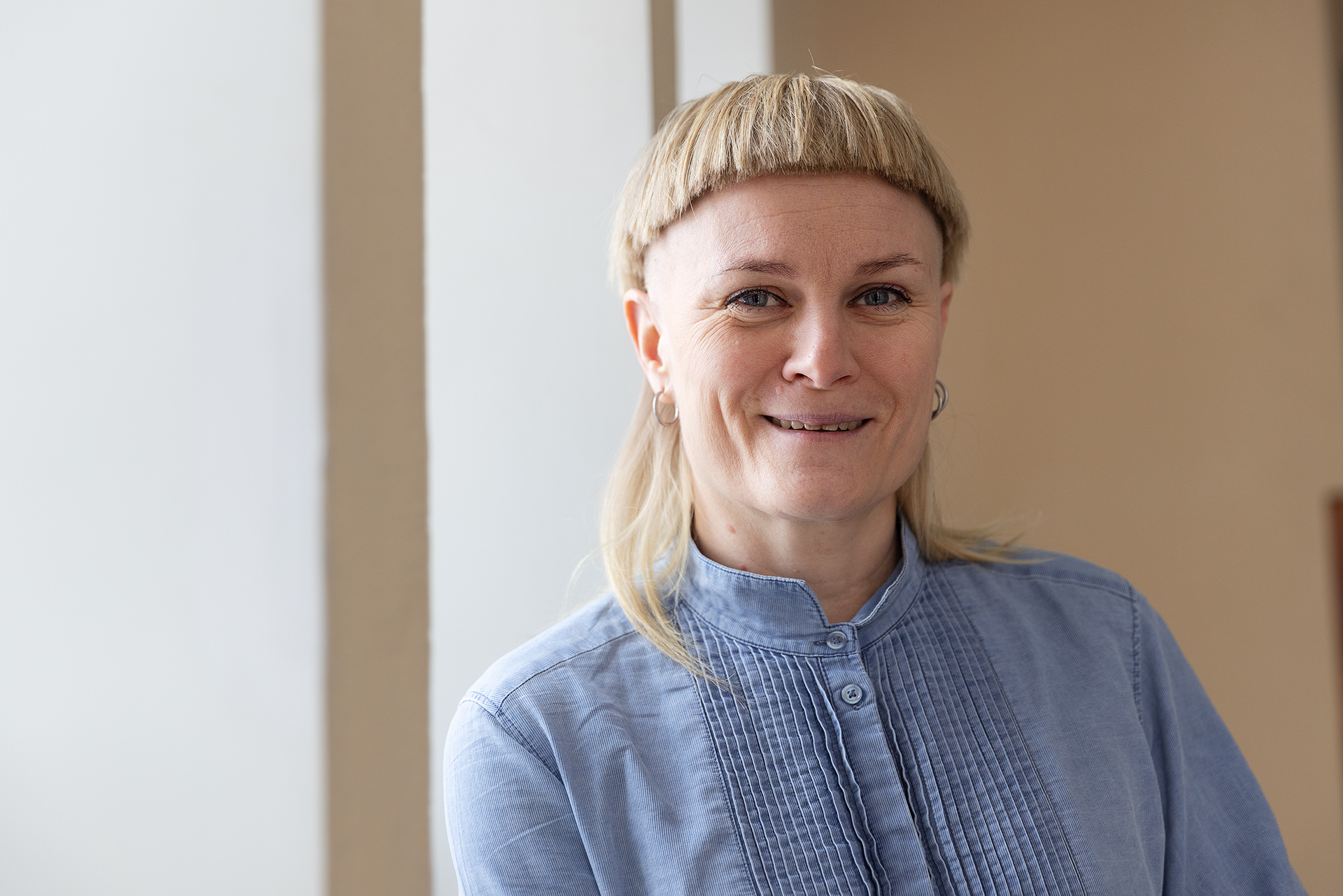 Dramaturgian ja näytelmän kirjoittamisen professori Heini Junkkaalalle ...