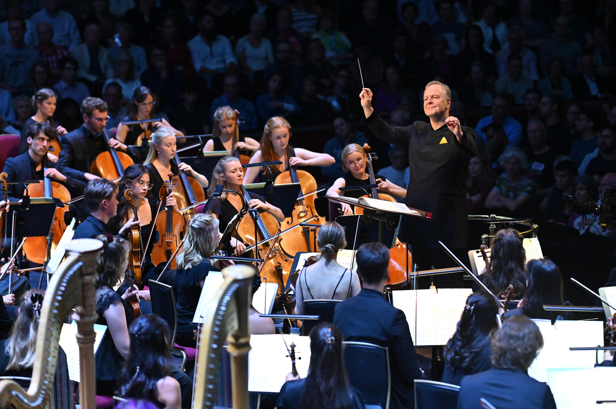 Conductor Sakari Oramo: Diverse orchestral activities are the ...