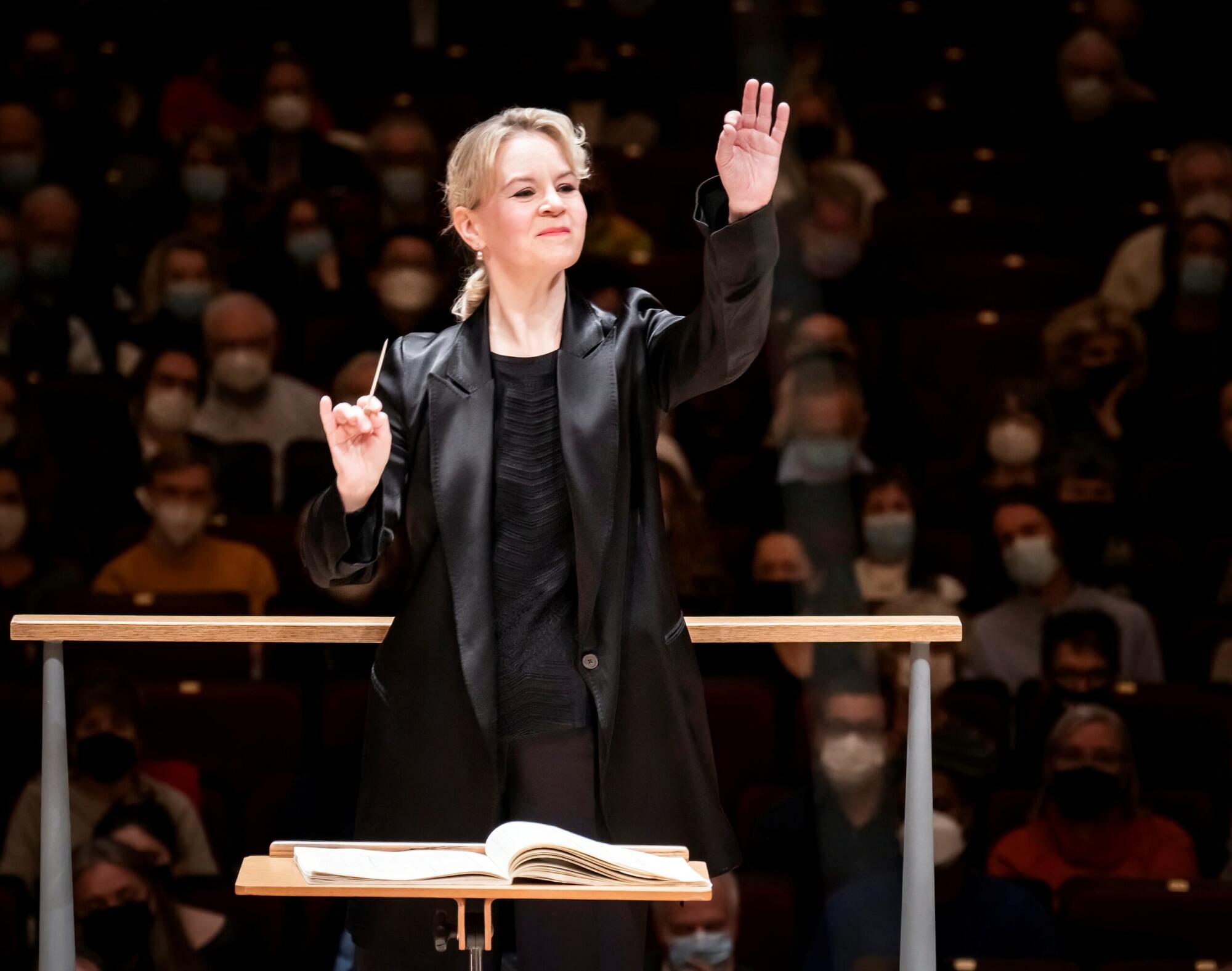 Kapellimestari Susanna Mälkki orkesterinjohdon professoriksi ...